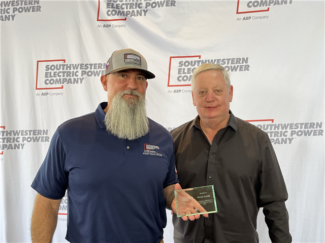 Reserve Police Officer Named SWEPCO's 2023 Volunteer of the Year